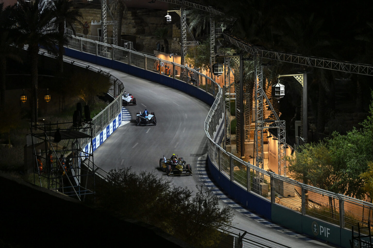 The Rise of Street Circuits: Is F1 Following Formula E’s Lead? - Verge ...