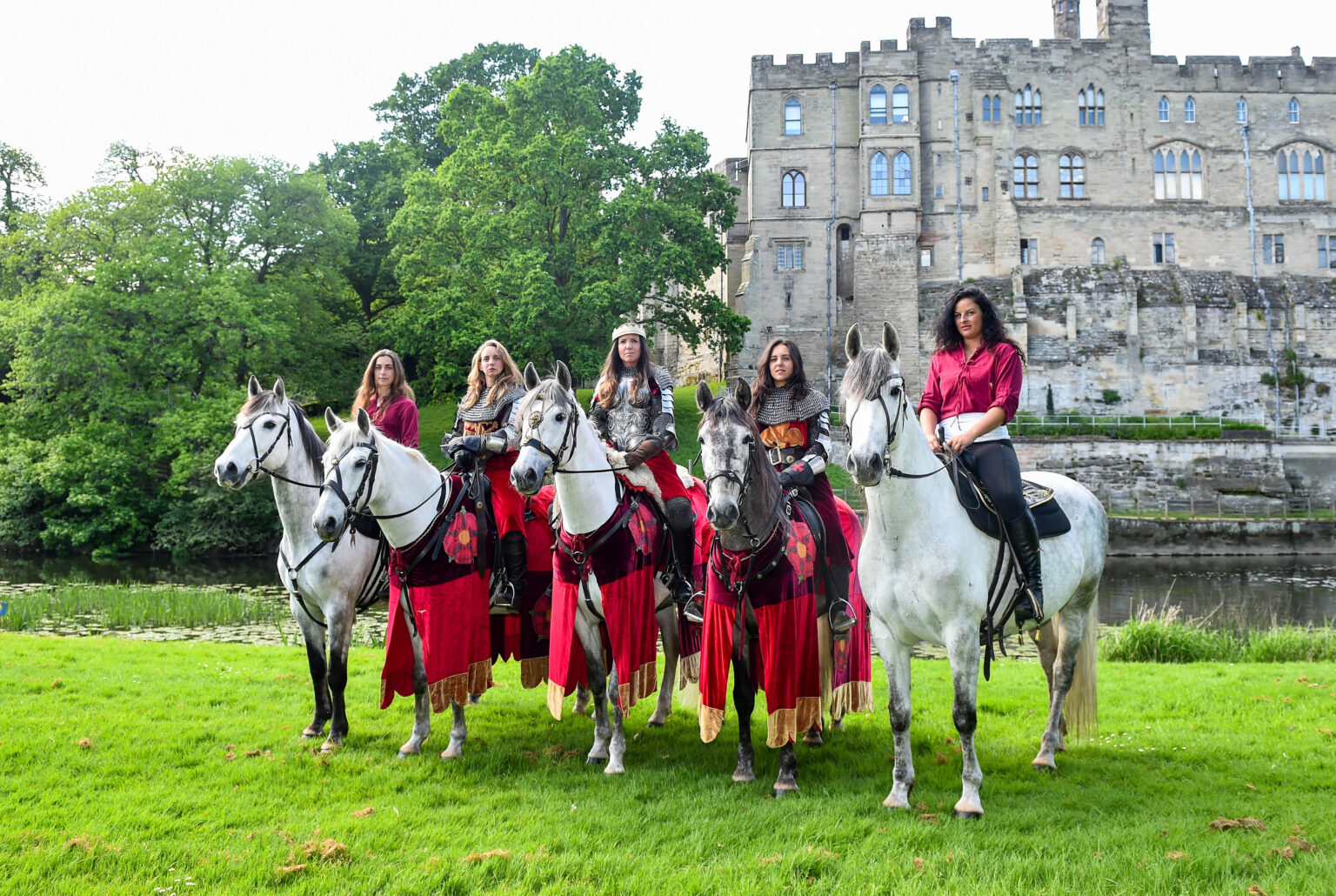 HORSEPOWER: WARWICK CASTLE'S WARS OF THE ROSES LIVE! RETURNS WITH ...