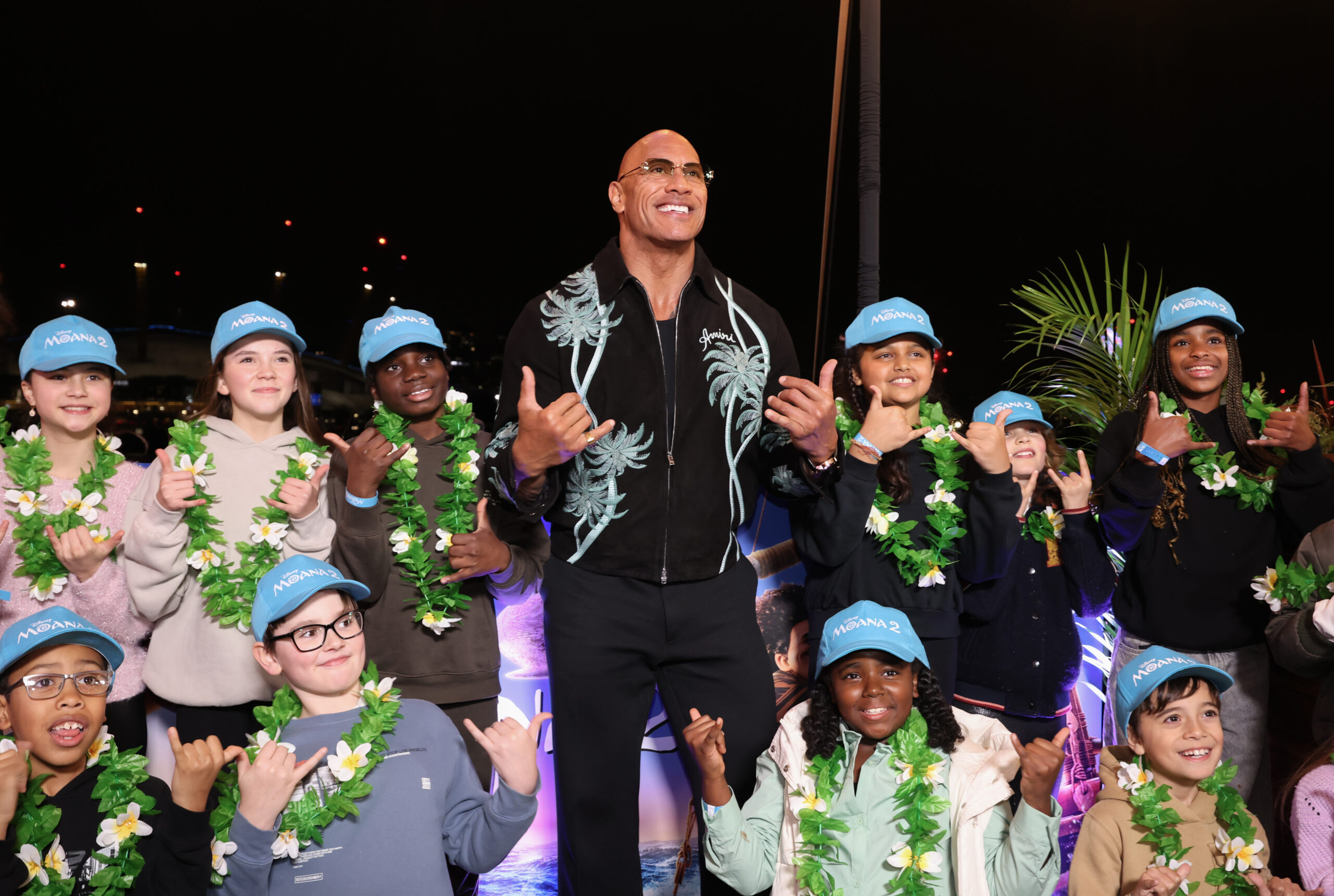 DWAYNE JOHNSON & AULIʻI CRAVALHO LIGHT UP THE SKIES OVER LONDON'S ...