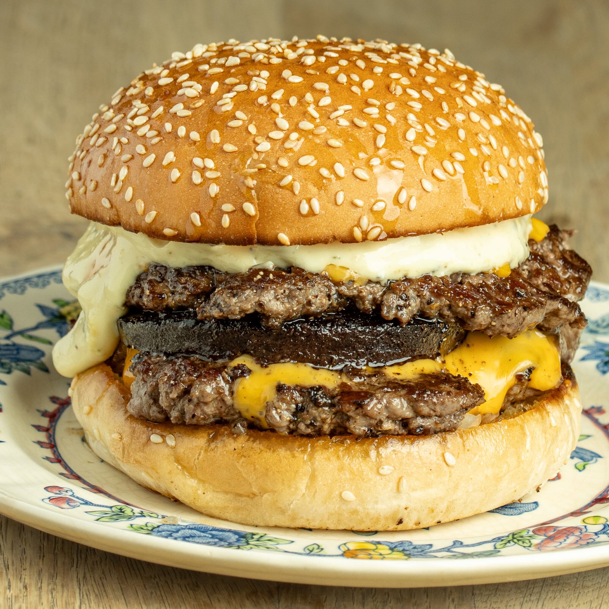 INTRODUCING THE RED DOG SALOON BURGER EATING CONTEST | LAUNCHING ON ...