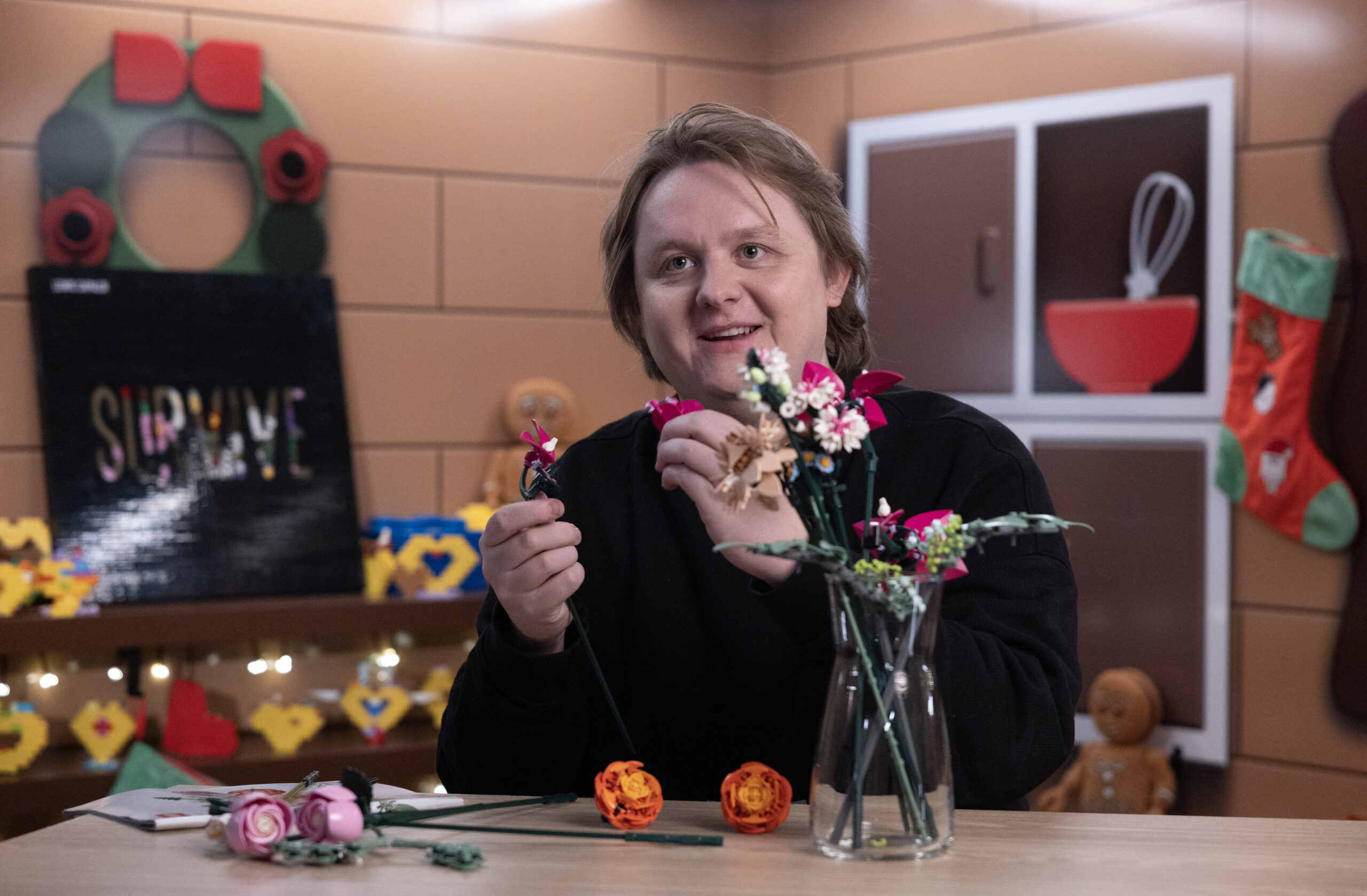 LEWIS CAPALDI UNVEILS LIFE-SIZED LEGO SCULPTURE AT COVENT GARDEN’S ...
