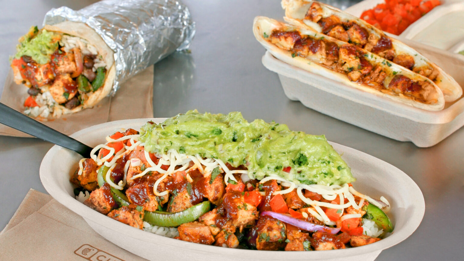 CHIPOTLE BRINGS BACK FAN-FAVOURITE CHICKEN AL PASTOR TO THE UK THIS ...