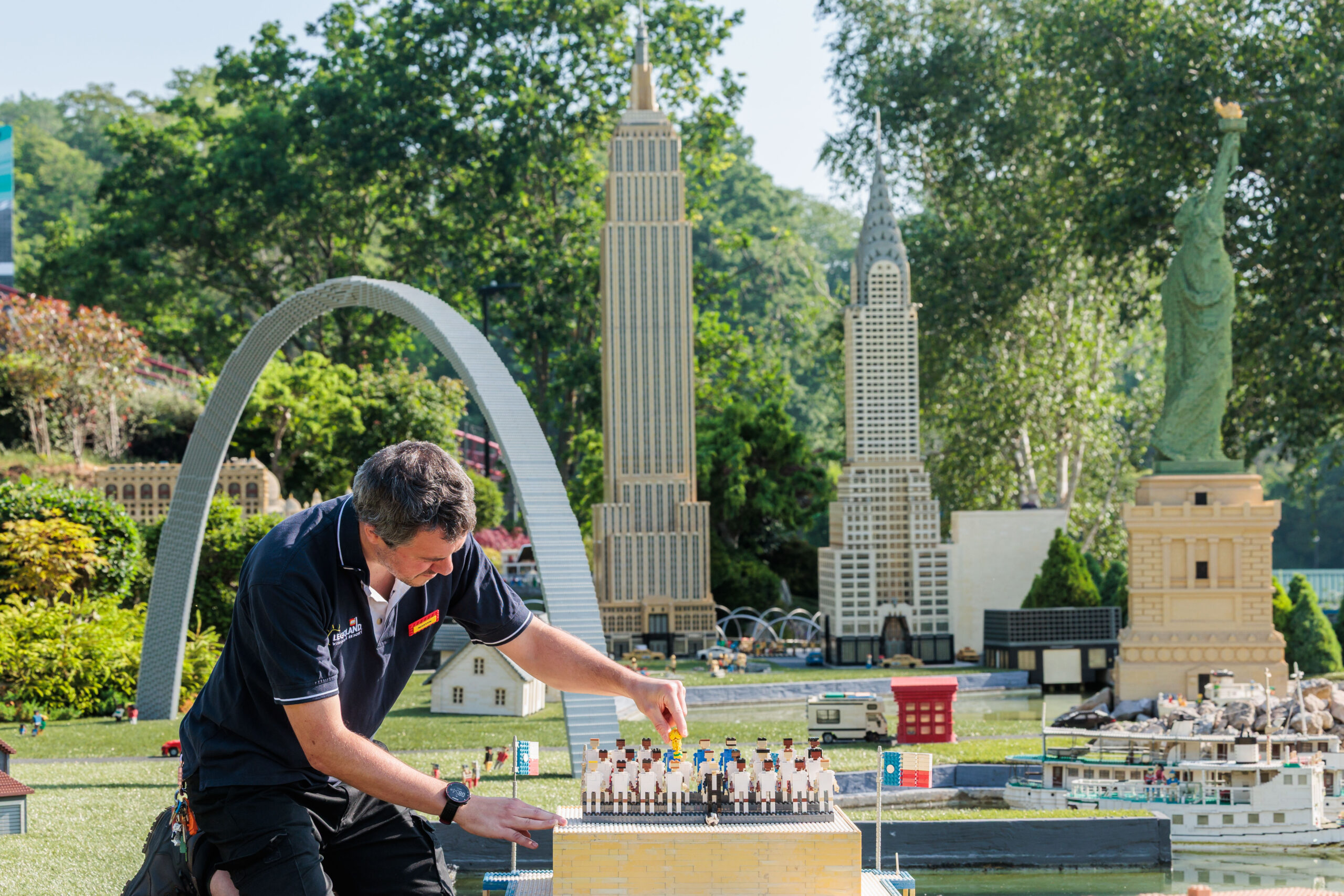 LEGOLAND WINDSOR UNVEILS BRICK-BUILT ENGLAND SQUAD AHEAD OF FIFA WORLD ...