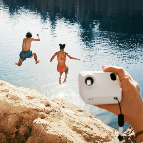 POLAROID GO GENERATION 3 LAUNCHES: THE SMALLEST INSTANT CAMERA BUILT ...
