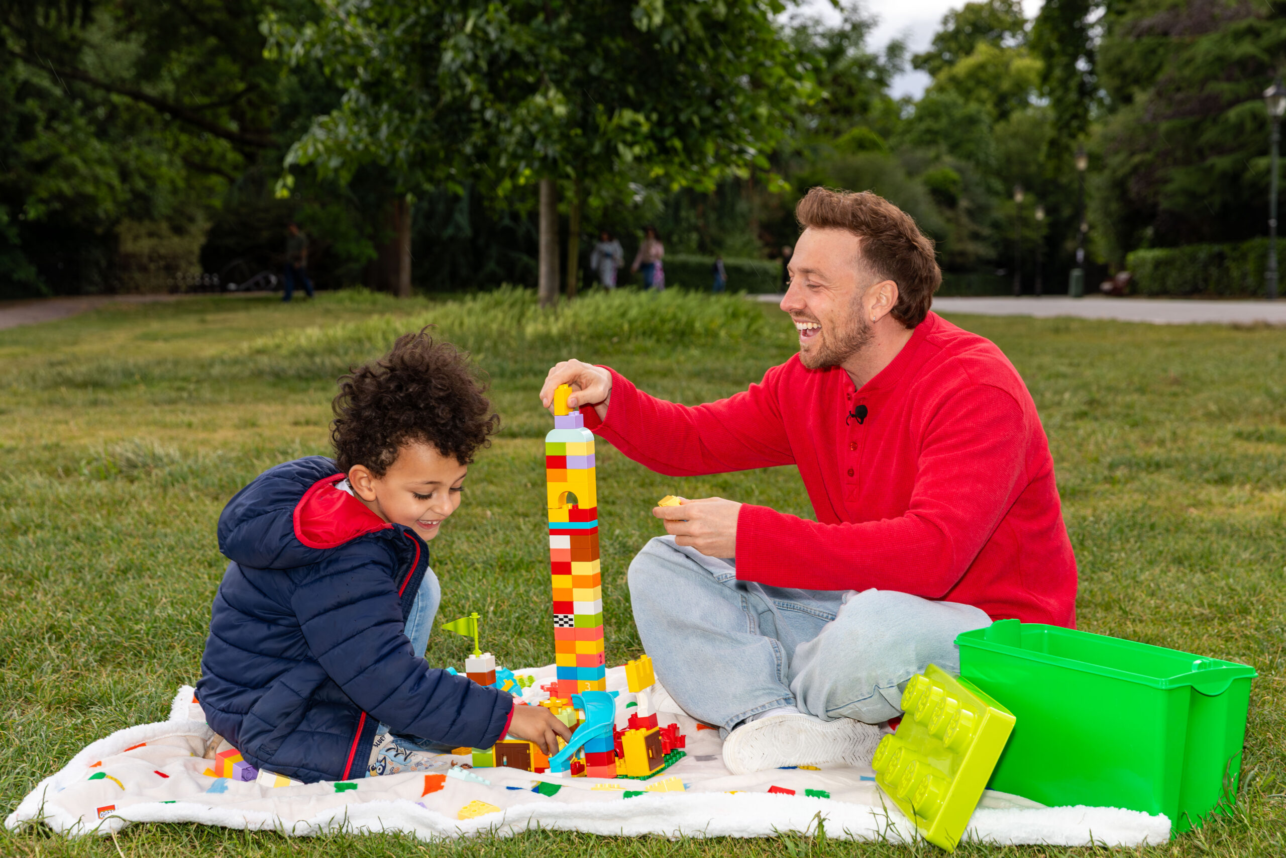 LEGO GROUP AND SAM THOMPSON CELEBRATE WORLD PLAY DAY AS NEW RESEARCH ...