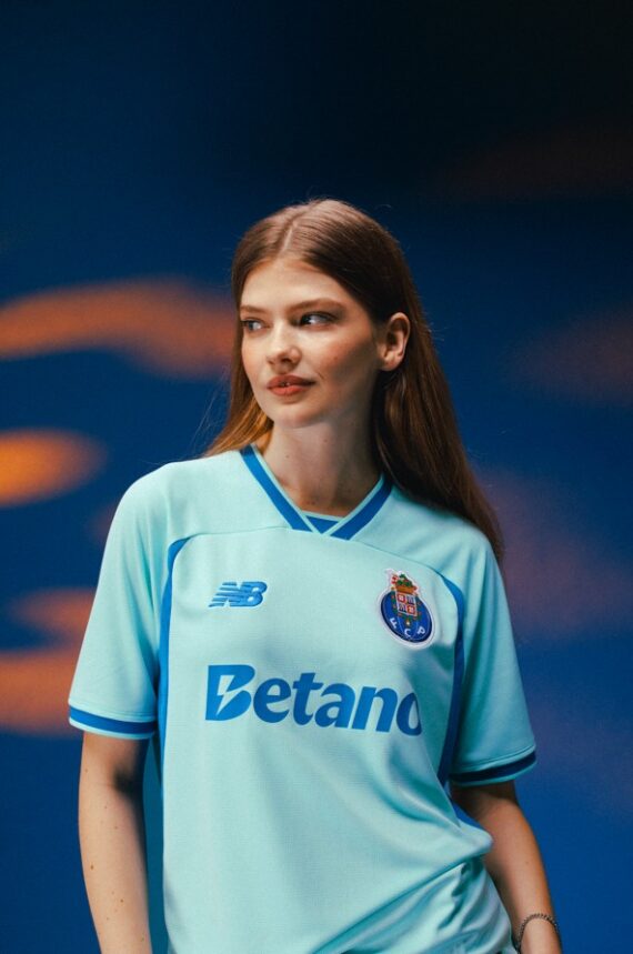 FC PORTO AND NEW BALANCE UNVEIL SLEEK 2026/27 THIRD KIT FOLLOWING ...